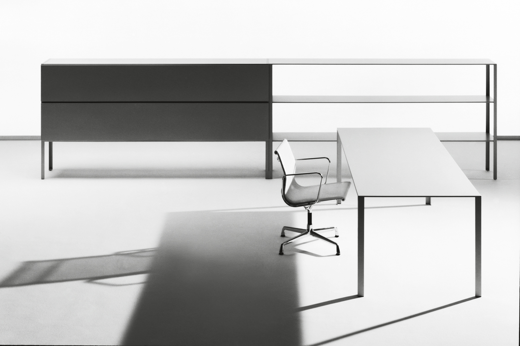 Less - Unifor